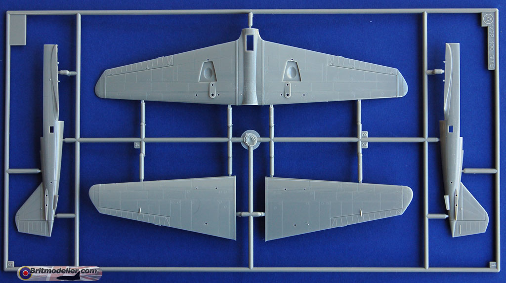 Mitsubishi Ki-46-III Type 100 Reconnaisance Plane (Dinah) Interceptor ...