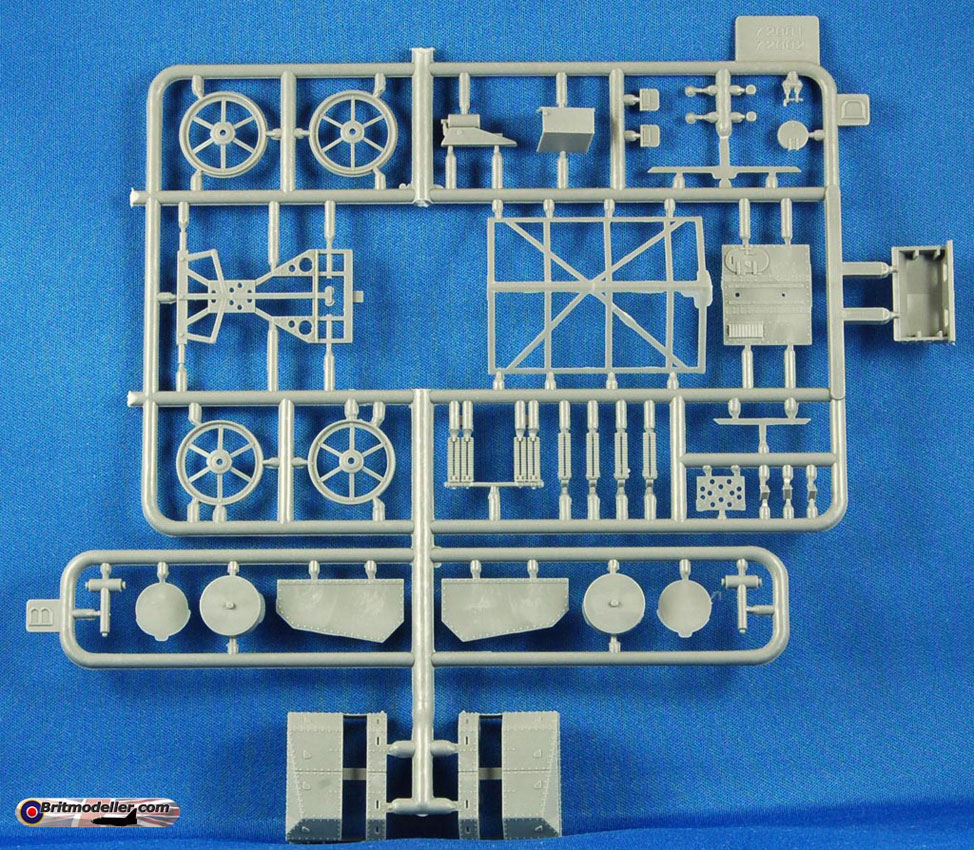 Mk.I 'Male' and 'Female' British Tanks - 1:72 Masterbox - Kits ...
