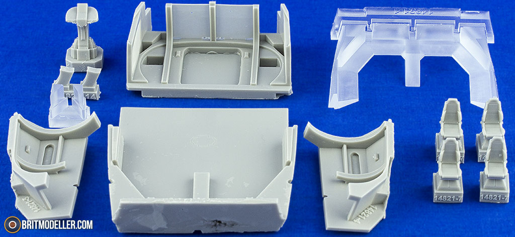 Star Trek Danube Class 'Runabout' Shuttle Update Sets (for AMT) 1:72 ...