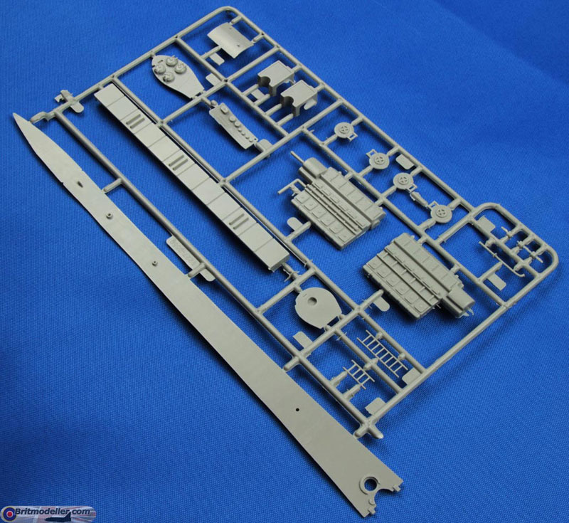 Type VIIB U-Boat U-47 with interior. 1:125 - Kits - Britmodeller.com