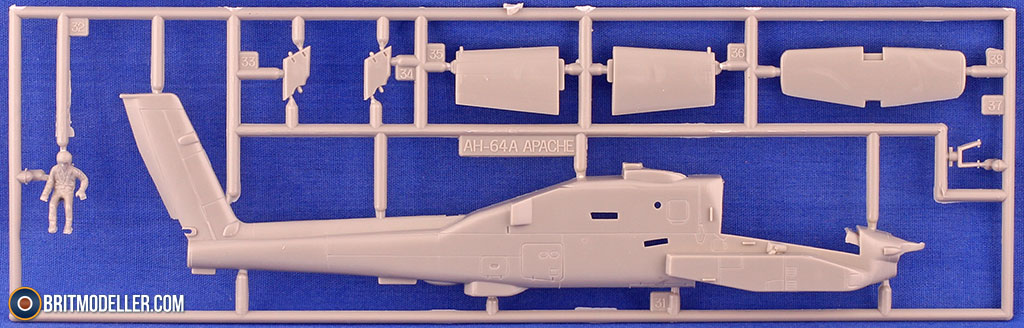 Model Airplane Kit Revell AH-64A Apache Military Helicopter Model Kit ...