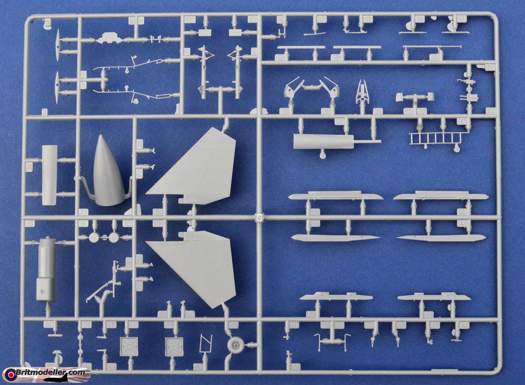 Sukhoi Su-27 SM Flanker - 1:72 Revell - Kits - Britmodeller.com