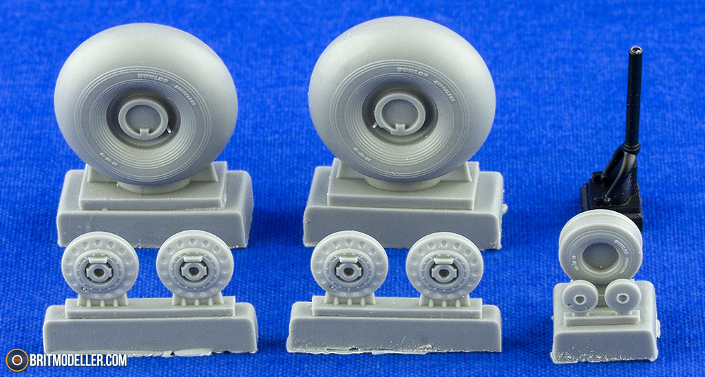 Lancaster Mk.I/III Mainwheels & Tail-Wheel (7499) 1:72 - Aftermarket ...