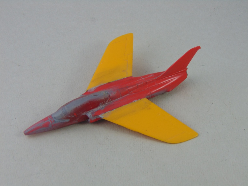 PK-015 - Gnat Mk 1 Trainer: Enzo's descent into madness Chapter 3 ...
