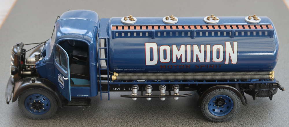 Bedford 'OLB' Tanker - Emhar 1/24 - Ready For Inspection - Vehicles ...