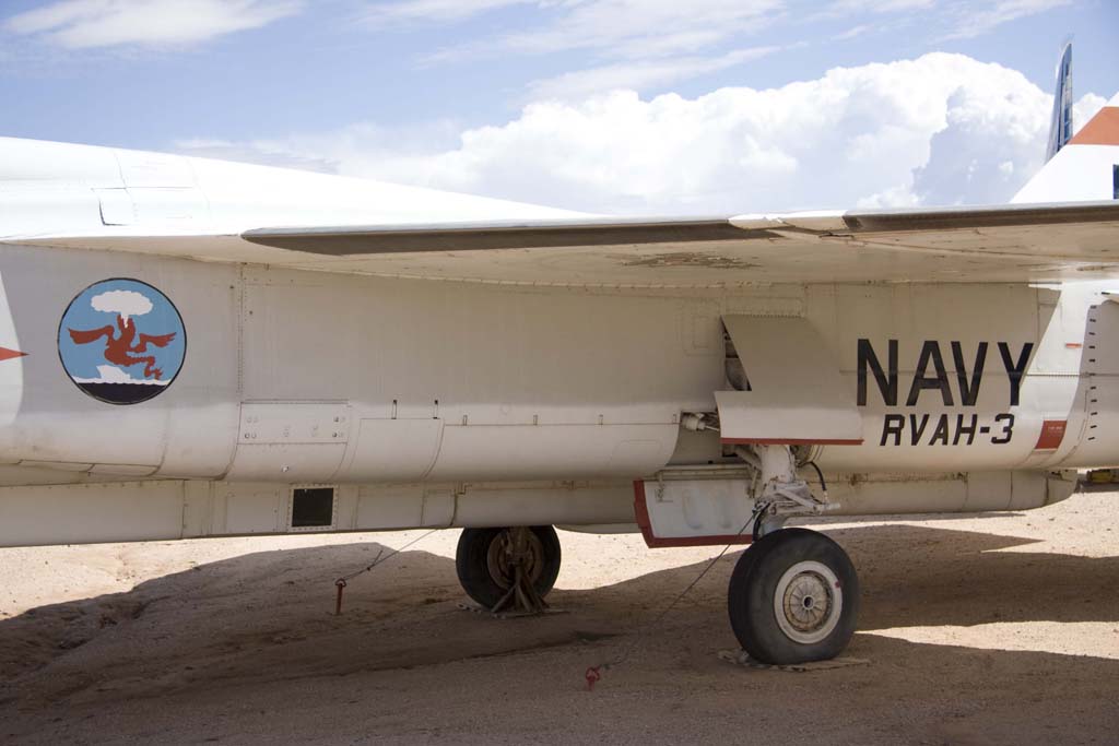 North American A-5 Vigilante - Jet & Rocket engined Aircraft ...