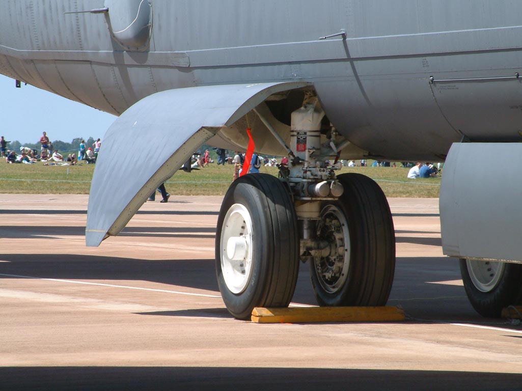 Boeing B-52H Stratofortress - Jet & Rocket engined Aircraft ...