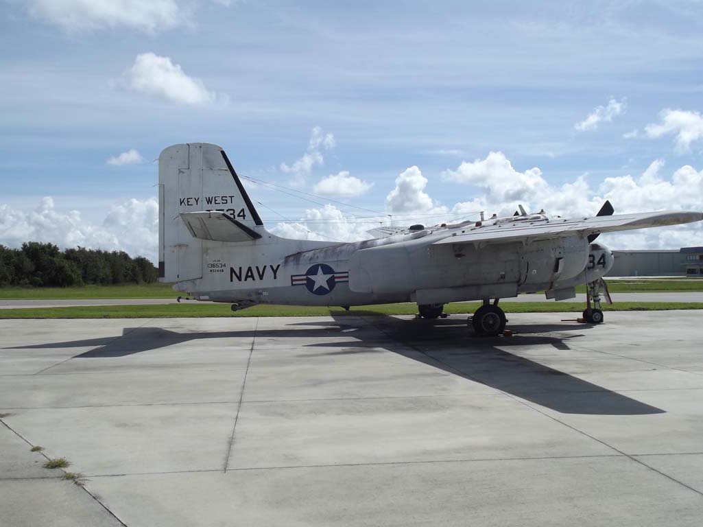Grumman S-2 Tracker - Propeller engined Aircraft - Britmodeller.com
