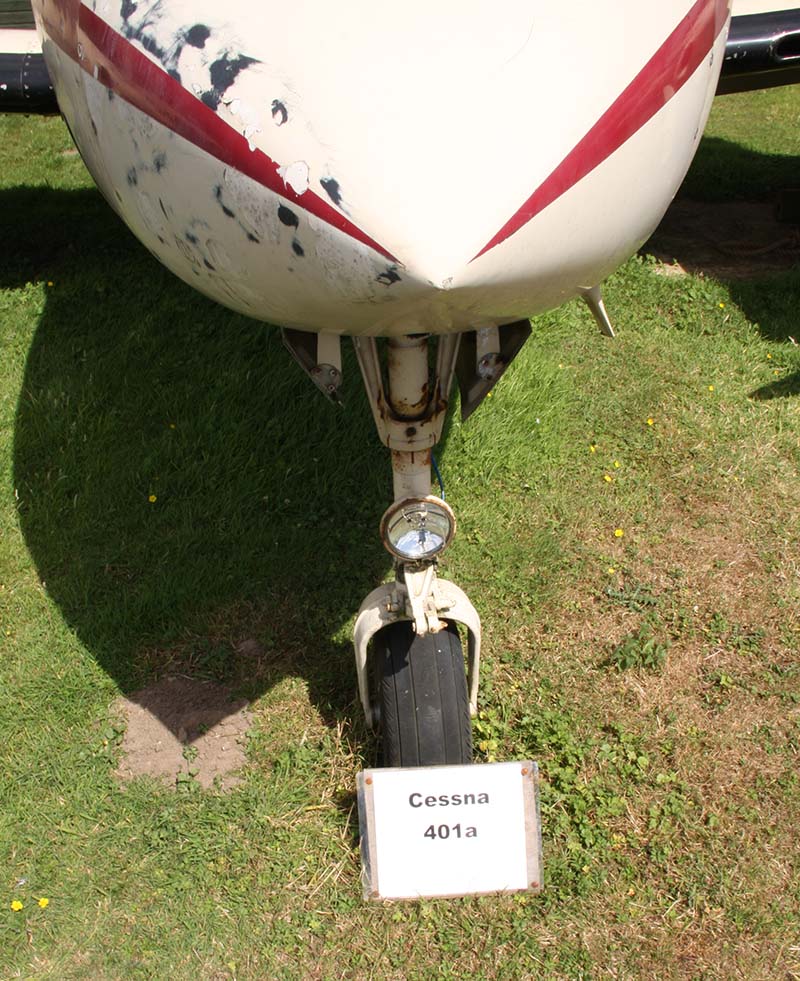 Cessna 401 - Propeller engined Aircraft - Britmodeller.com