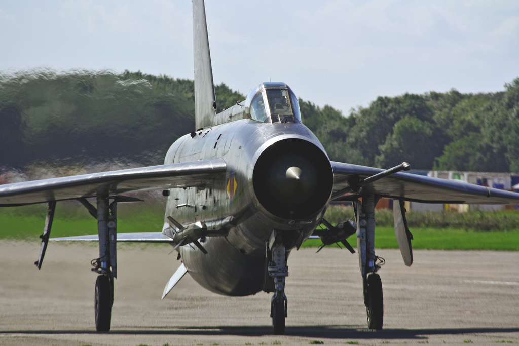 English Electric Lightning F.6 XS904 - Jet & Rocket engined Aircraft ...