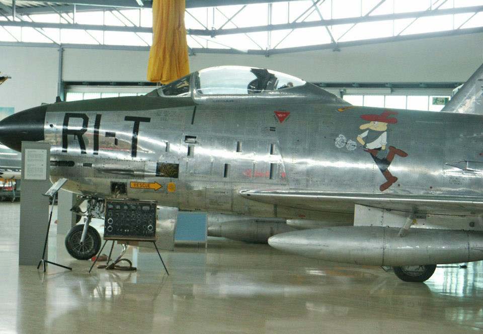 North American F-86K Sabre - Jet & Rocket engined Aircraft ...