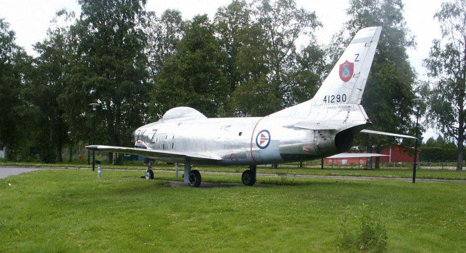 North American F-86K Sabre - Jet & Rocket engined Aircraft ...