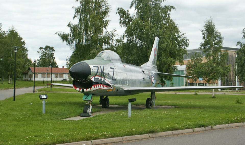 North American F-86K Sabre - Jet & Rocket engined Aircraft ...