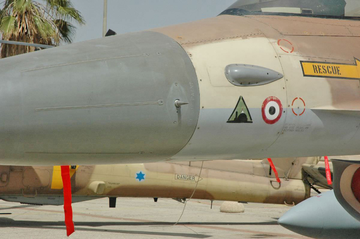 General Dynamics F-16A Netz - Jet & Rocket engined Aircraft ...