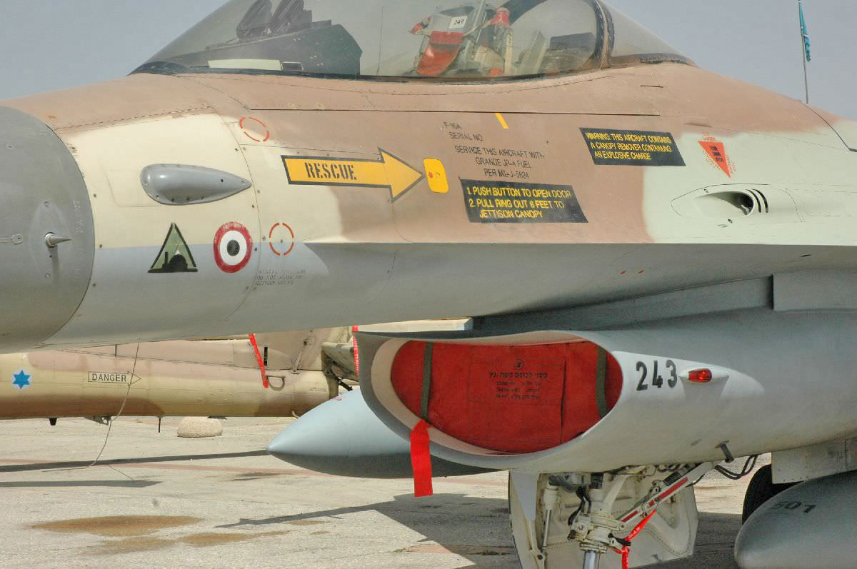 IDF/AF F-16A Netz 115 Dragon Sqn - Hasegawa 1/48 & F-16A Netz II 144 ...