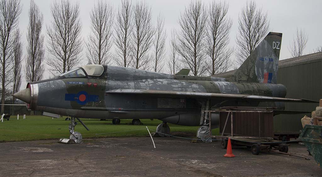 English Electric Lightning - T5 XS417 - Jet & Rocket engined Aircraft ...