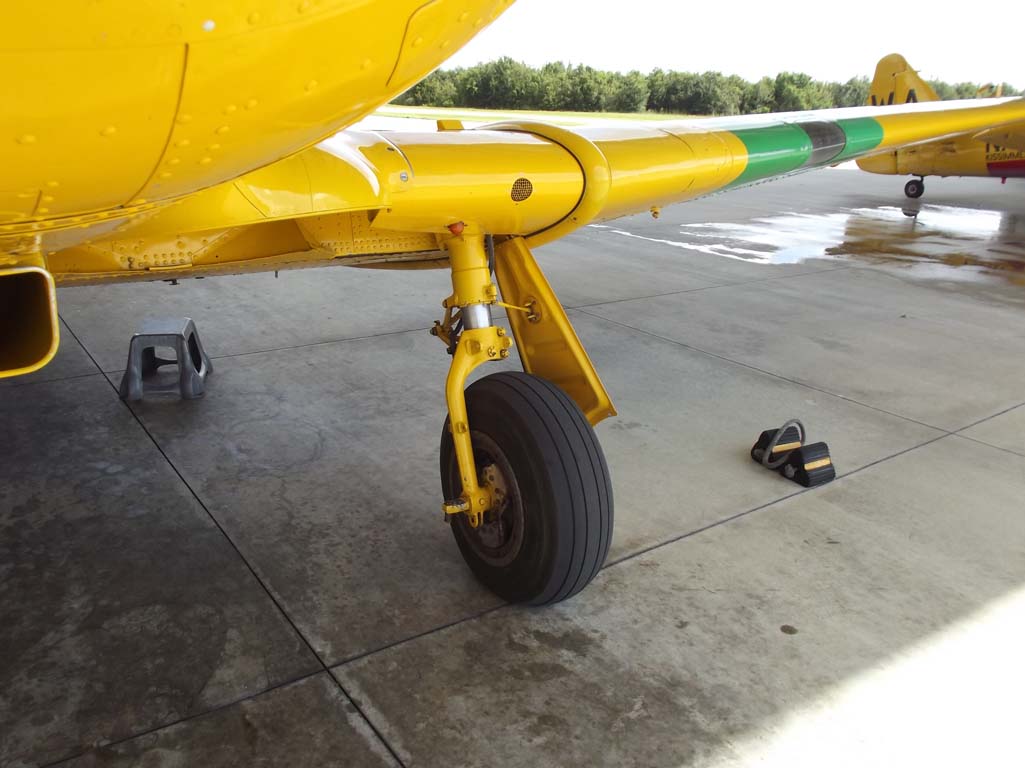 North American Aviation T-6 Texan / SNJ / Harvard - Propeller engined ...