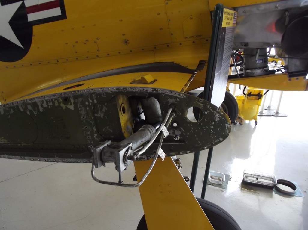 North American Aviation T-6 Texan / SNJ / Harvard - Propeller engined ...