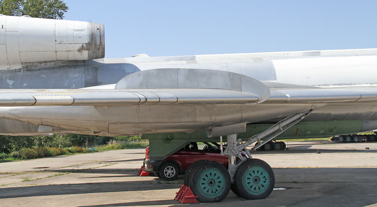 Tupolev Tu-22 Blinder - Jet & Rocket engined Aircraft - Britmodeller.com