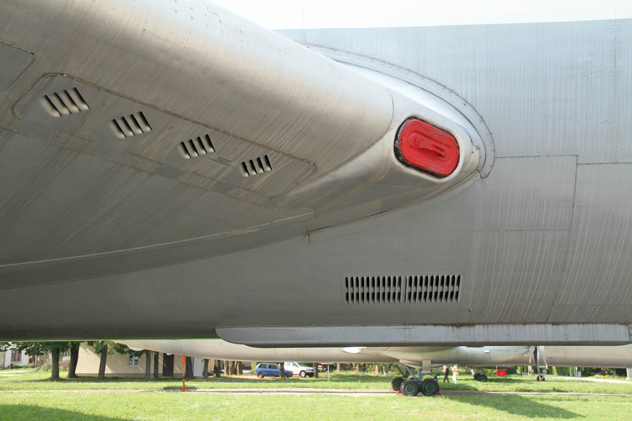 Ilyushin IL-62 Classic - Jet & Rocket engined Aircraft - Britmodeller.com
