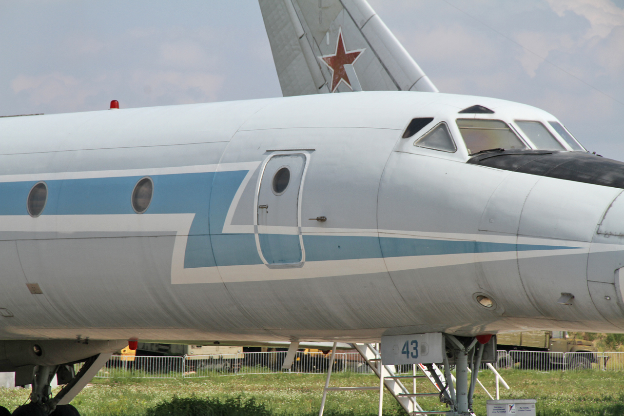 Tupolev Tu-134UBL - Jet & Rocket engined Aircraft - Britmodeller.com