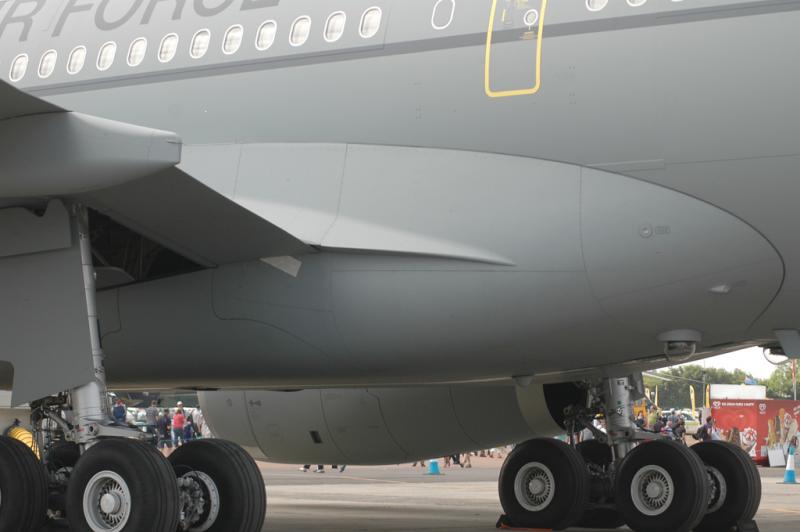 Airbus Military A330 Multi Role Tanker Transport - Jet & Rocket engined ...