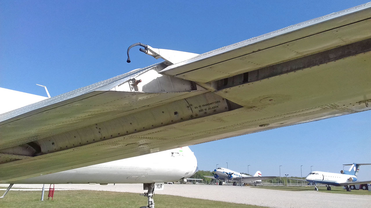 Yakolev Yak-40 Codling - Jet & Rocket engined Aircraft - Britmodeller.com
