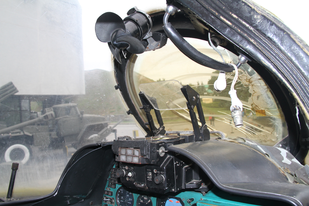 Mil Mi-24D Hind-D - Ukraine - Rotary Wing Aircraft Walkarounds ...