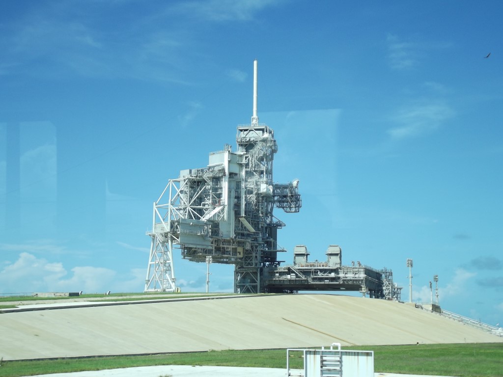 NASA Kennedy Space Centre Launch PAD 39A - Space Craft & Space Related ...