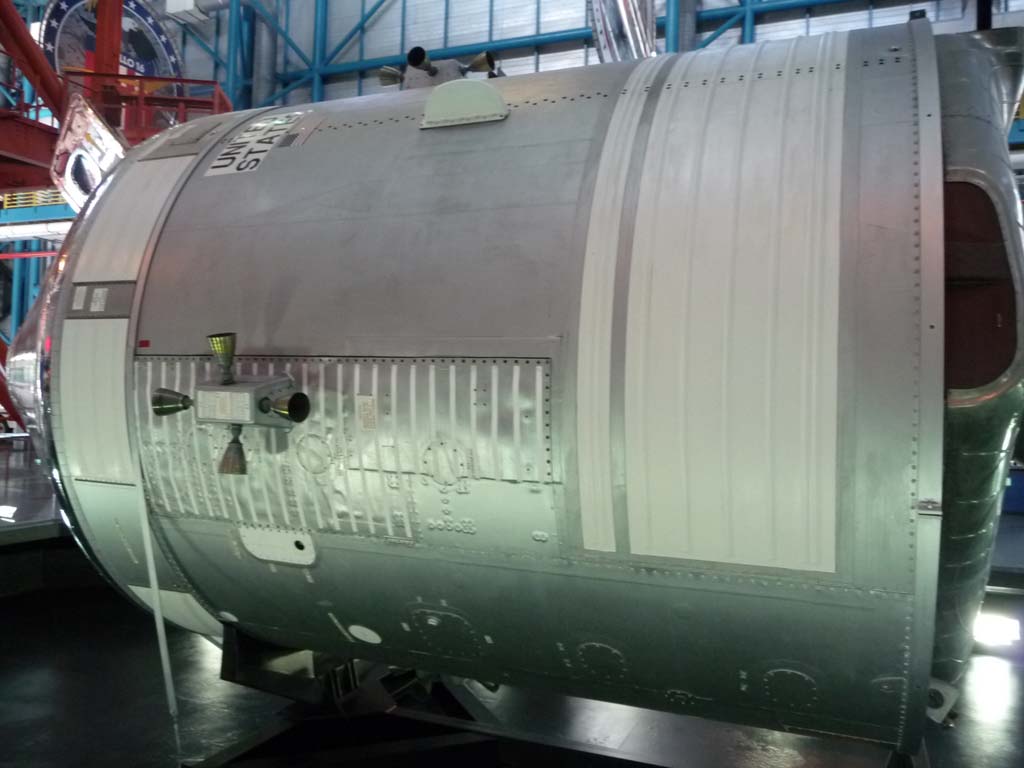 NASA Saturn V Rocket - Space Craft & Space Related - Britmodeller.com