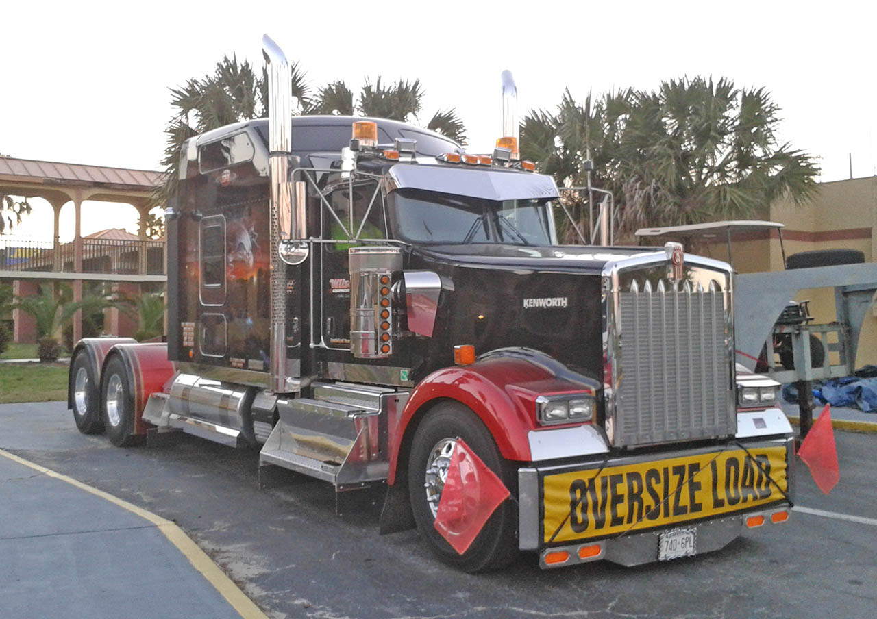 Kenworth Studio Sleeper - Vehicle Walkarounds - Britmodeller.com
